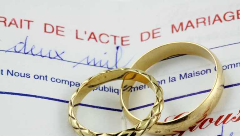 Elle interdit son mariage aux enfants, un couple qui a enfreint la ...